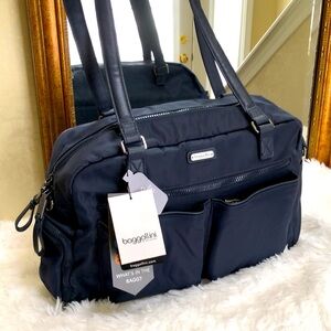Baggallini | Bags | New Baggallini Fifth Avenue Weekender Carry Handle ...